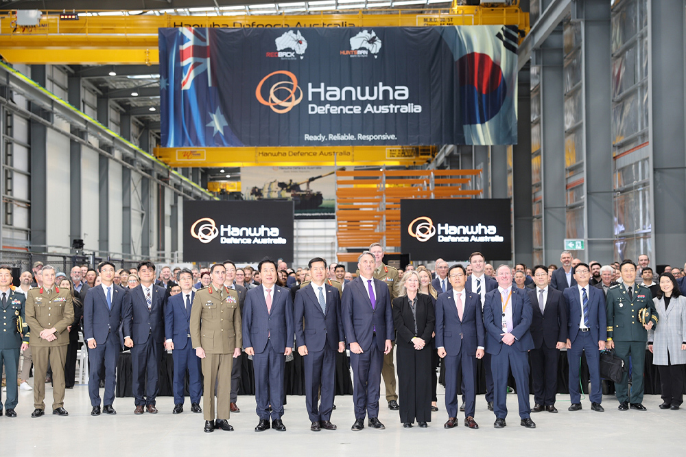 Hanwha completes Australian armored vehicle factory